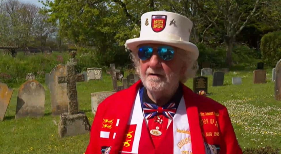 Sark celebrates Liberation Day - BBC News