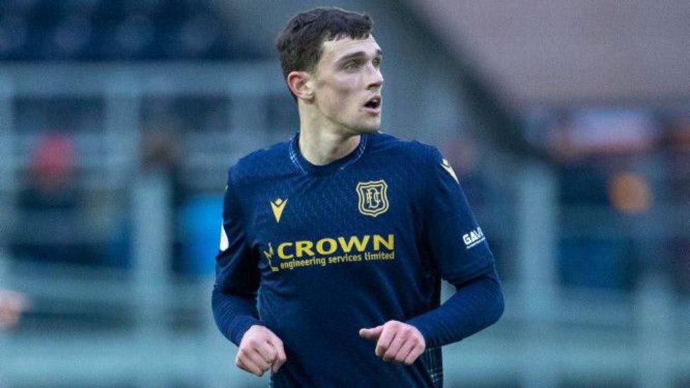 Loan players provide a 'foundation' - Docherty - BBC Sport