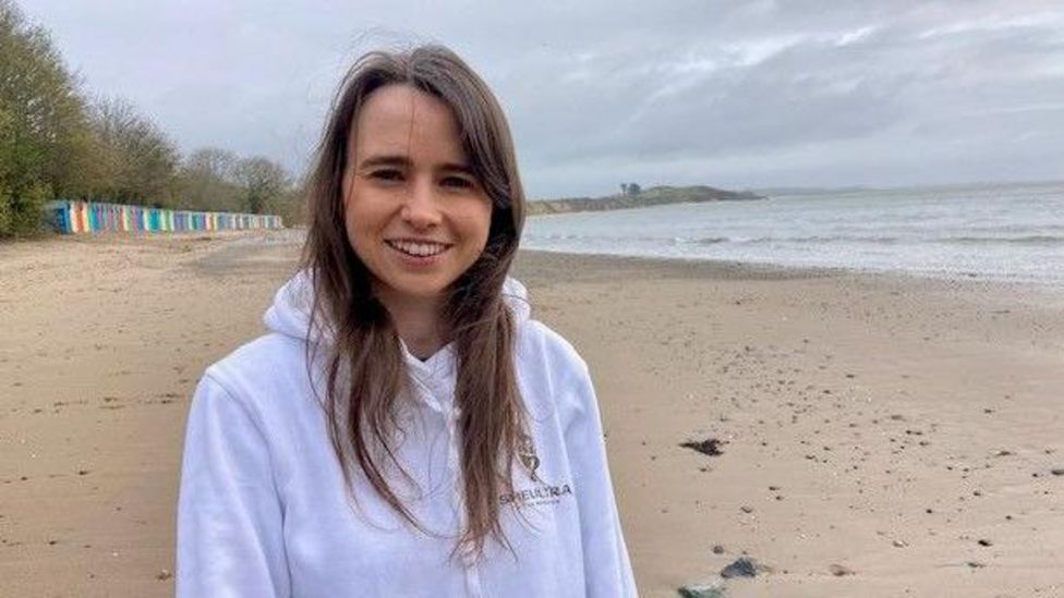 She Ultra: Cymru'n arwain y ffordd i ferched herio'u hunain - BBC Cymru Fyw