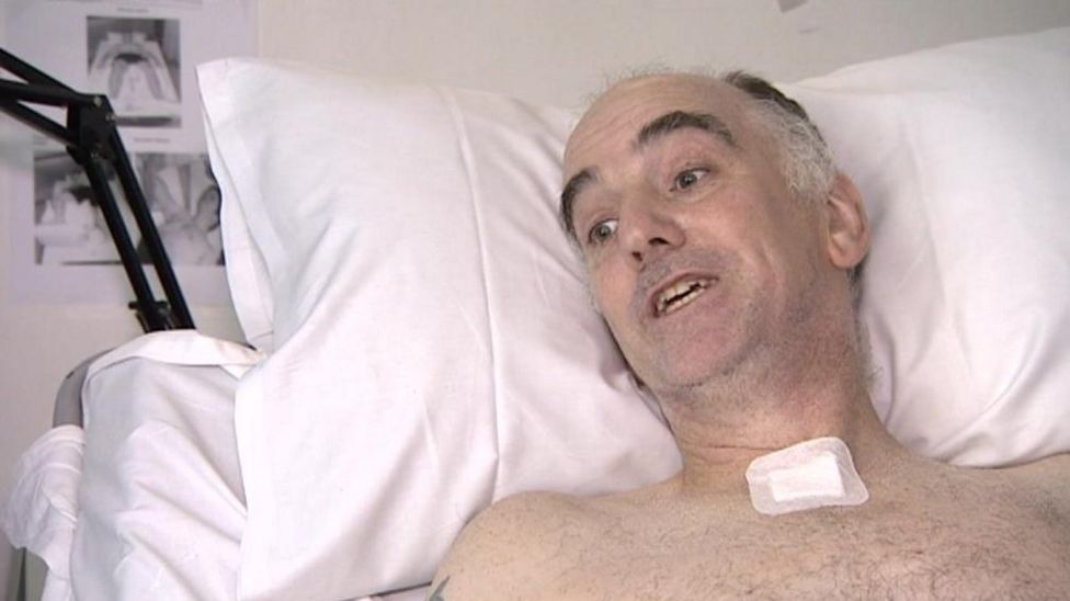 Farmer Tim Parton left paralysed after accident at work - BBC News