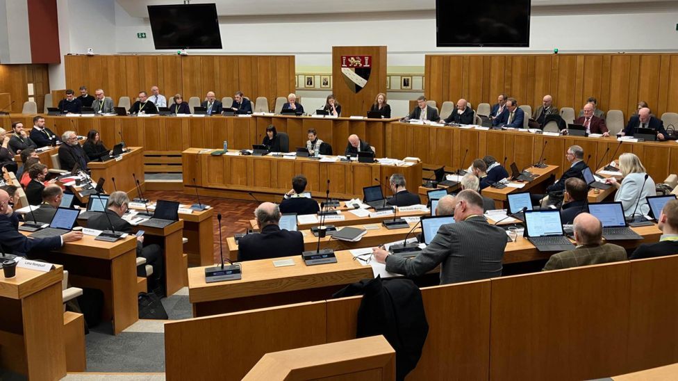 Stop blocking devolution, says Norfolk County Council leader - BBC News