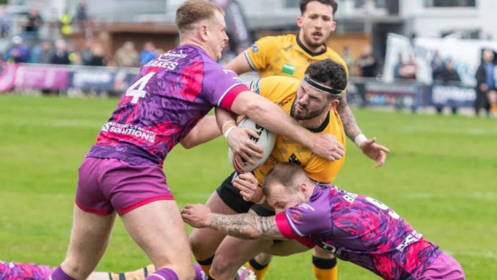 Cornwall RLFC lose 18-6 to Midlands Hurricanes in League One - BBC Sport