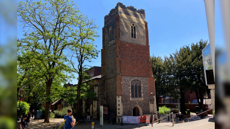 Ipswich: Renovated St Stephen's Church to reopen as music venue - BBC News