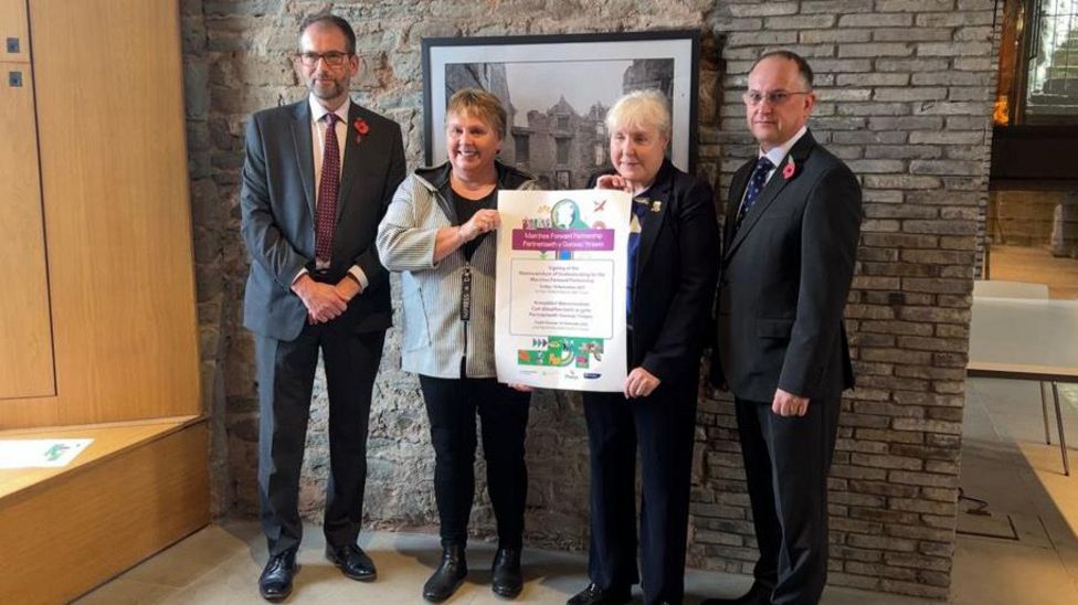 English and Welsh councils sign 'historic' cross-border deal - BBC News