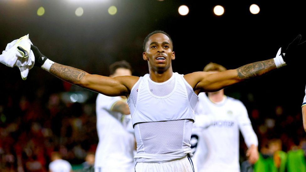 Leeds: '﻿I've got a few apologies to make' - Rix on Leeds players - BBC ...