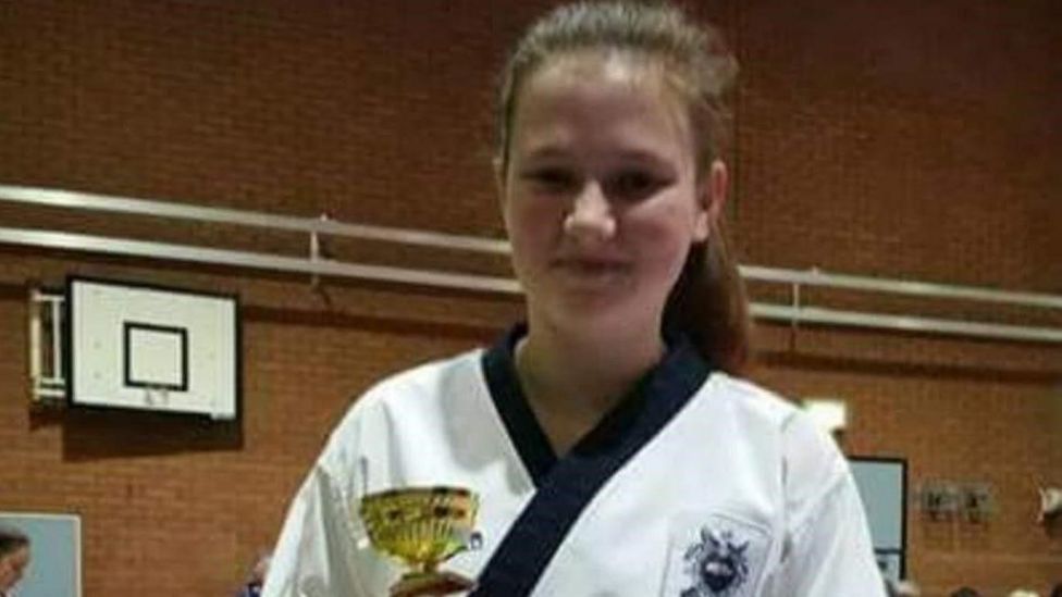 Leah Croucher 'unlawfully killed' by convicted sex offender - BBC News