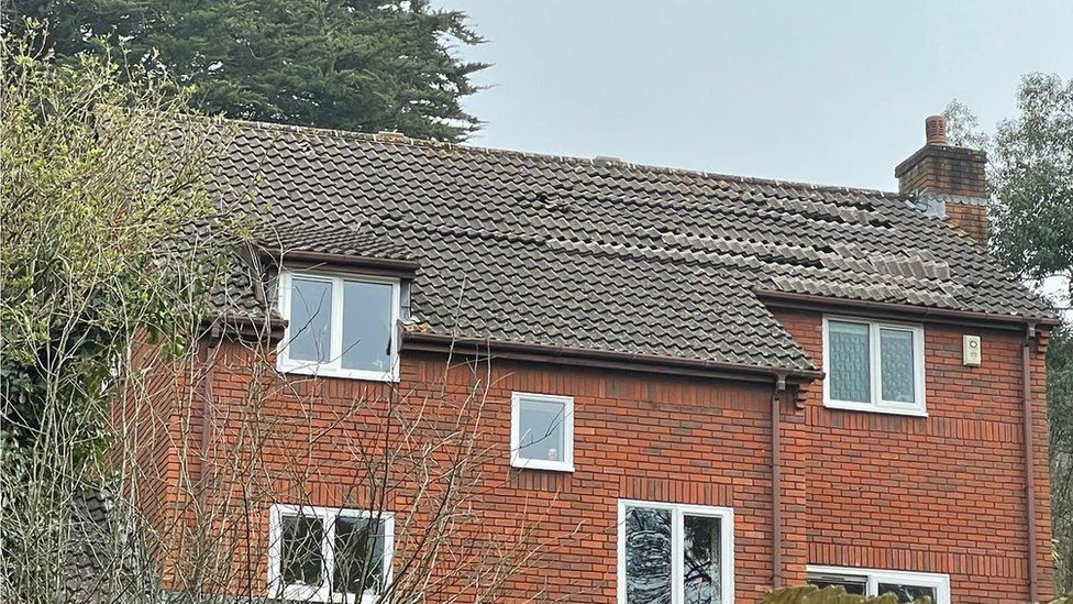 Exeter WW2 bomb: Home Office 'responsible' for bomb damage - BBC News