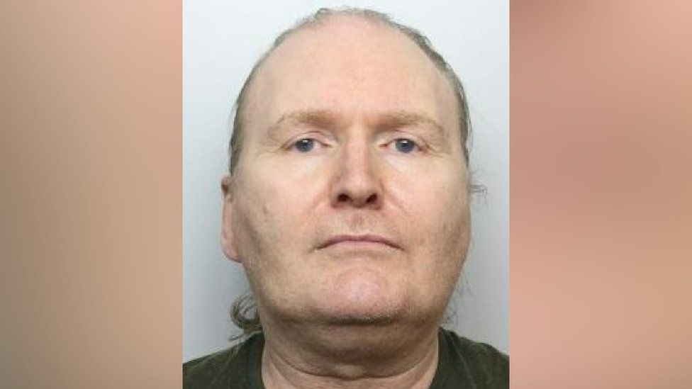 Sheffield: Paedophile Christopher Priestley admits child sex offences - BBC News