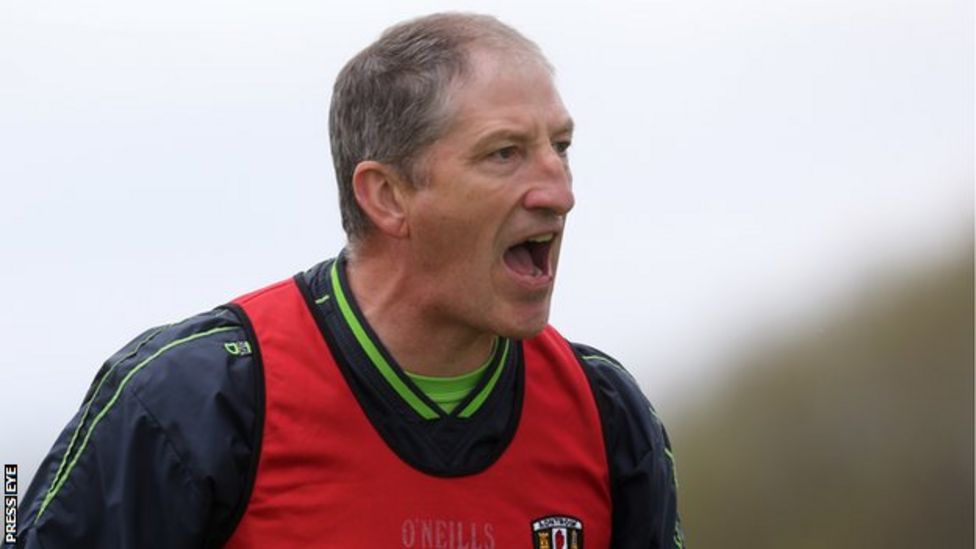 Kevin Ryan standing down as Antrim hurling manager - BBC Sport