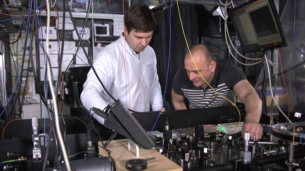 Quantum computer 'construction plan' drawn up - BBC News