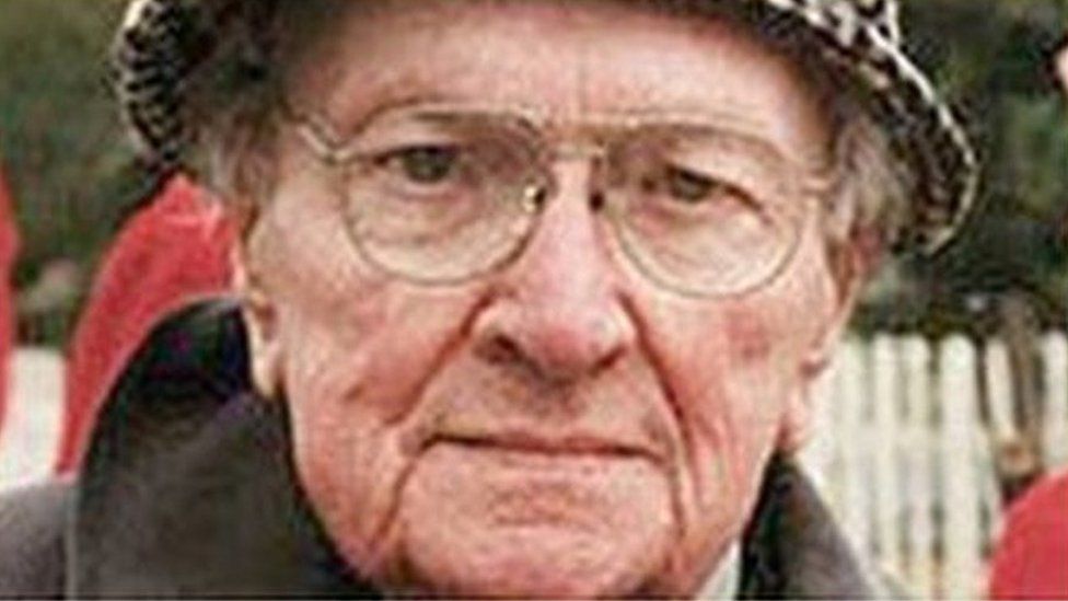 Celebrations to mark centenary of author T Llew Jones' birth - BBC News