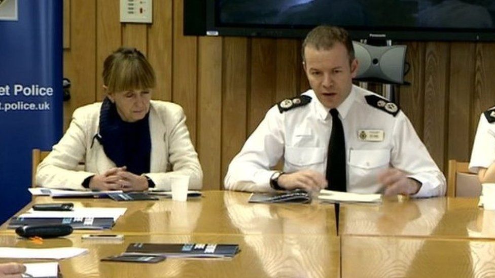 Nick Gargan: Avon and Somerset chief constable quits job - BBC News
