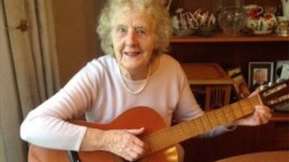 Maghull Land Rover fire: Two women arrested on suspicion of arson - BBC ...