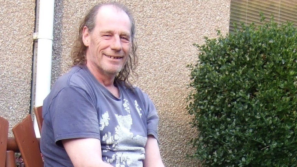 Ian Goodall murder accused released on bail ahead of trial - BBC News