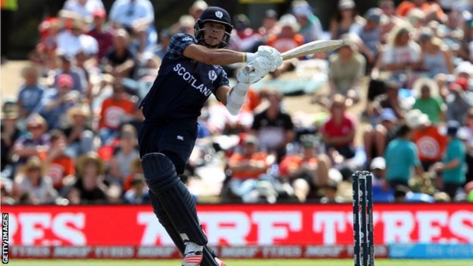 Warwickshire: Freddie Coleman and Jonathon Webb both released by Bears ...