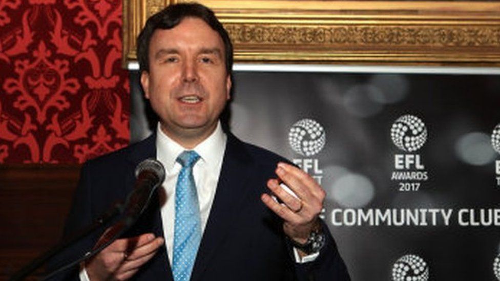 MP Andrew Griffiths cleared over sex texts to two women - BBC News