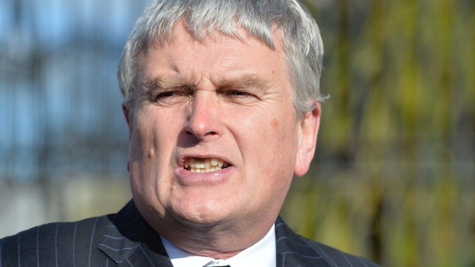 Jim Wells: DUP MLA says LGBT community should apologise to him - BBC News