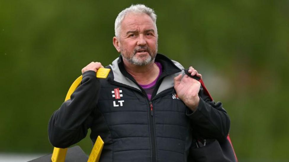 Central Sparks part company with coaches Lloyd Tennant and Dominic ...