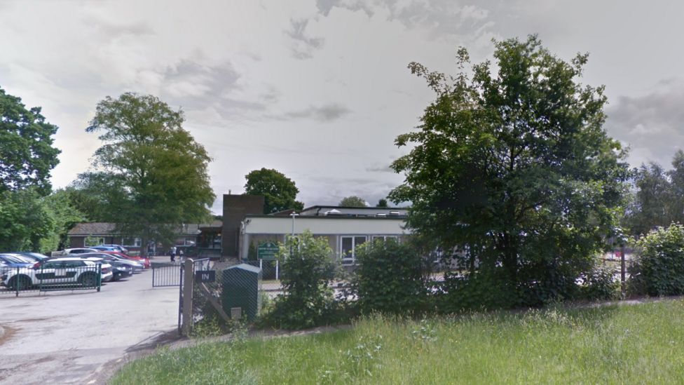 Godstone Village School's overspend approved by local council - BBC News