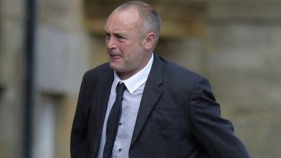 American bulldog breeder Stephen Potts loses appeal bid - BBC News