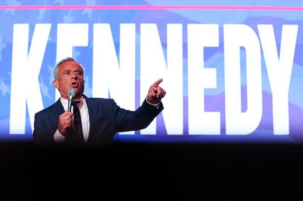 Meet Chase Oliver, the youthful Libertarian presidential nominee - BBC News