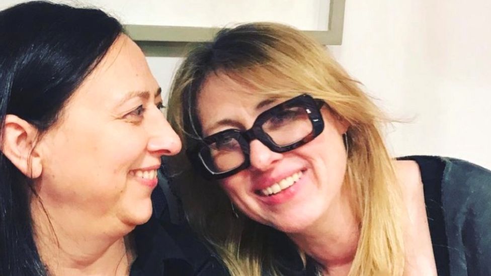 Ateb y Galw: Elin Wyn Williams - BBC Cymru Fyw