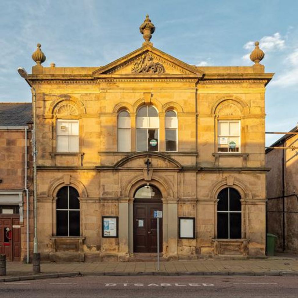 Invergordon's historic town hall could be sold off - BBC News