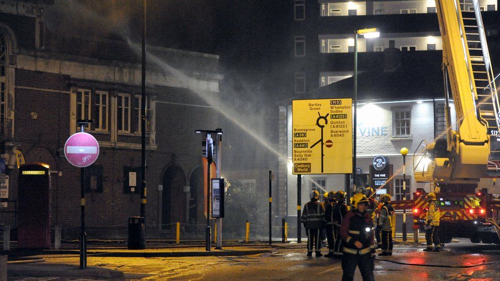 Harborne fire: Former cinema blaze treated as 'suspicious' - BBC News