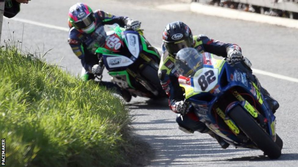 Skerries road races: Derek Sheils secures treble success - BBC Sport