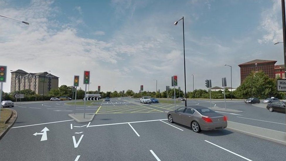 Slough Copthorne roundabout upgrade to cause delays - BBC News
