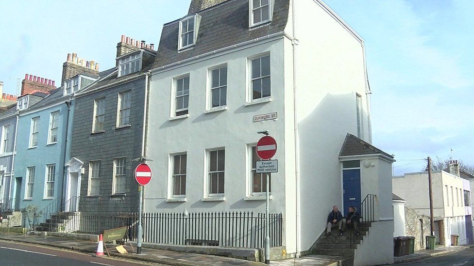 Plymouth addict recovery organisation hopes to buy building - BBC News