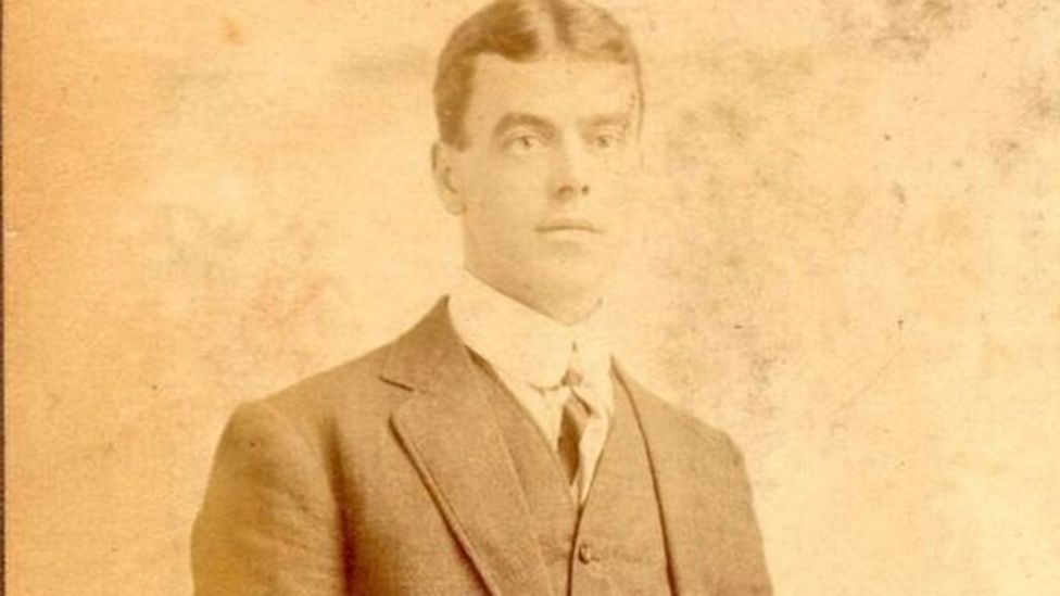 A Belfast family took part in the Rising and the Somme - BBC News