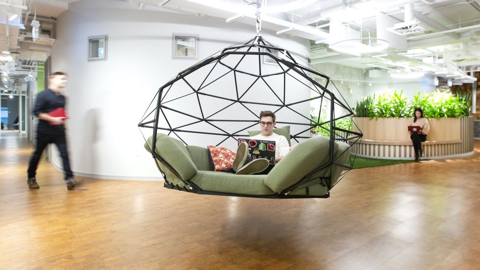 Shopify stores riddled with fakes and fraudsters - BBC News