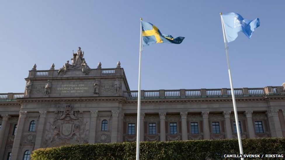 Saying no to EU laws: How Cameron's plan would work - BBC News