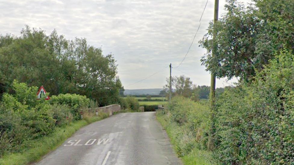 Long Eaton: Family pay tribute to Kial Thurman after fatal crash - BBC News