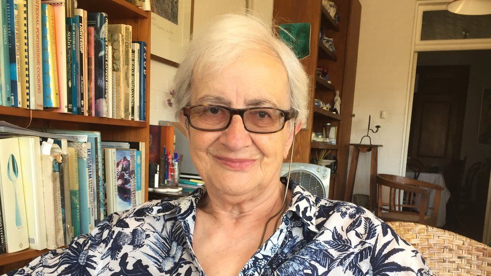 The Australian Muslim MP fighting the trolls - BBC News