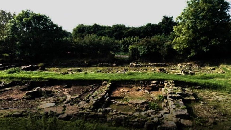'Lost City' of Trellech could become tourist attraction - BBC News