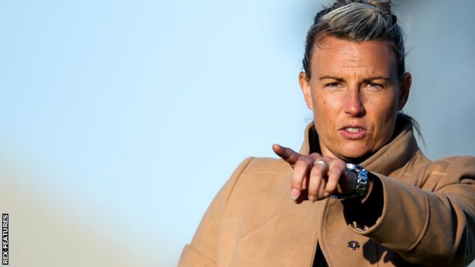 Tanya Oxtoby: Bristol City Women boss can see 'signs' of depression in ...