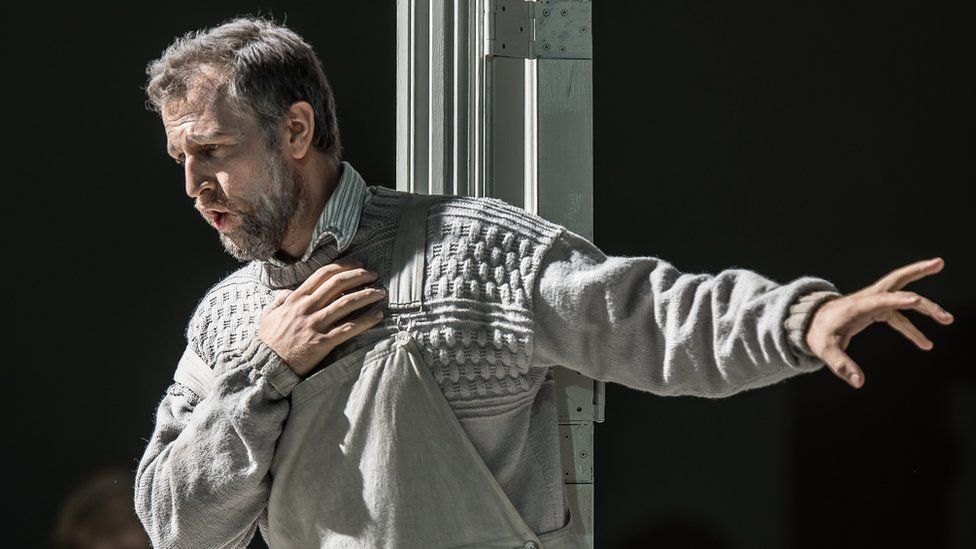 New opera about death 'needs open mind' - BBC News