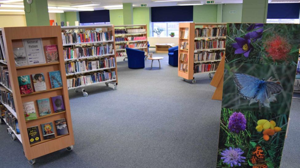 Newmarket library forced to close due to anti-social behaviour - BBC News
