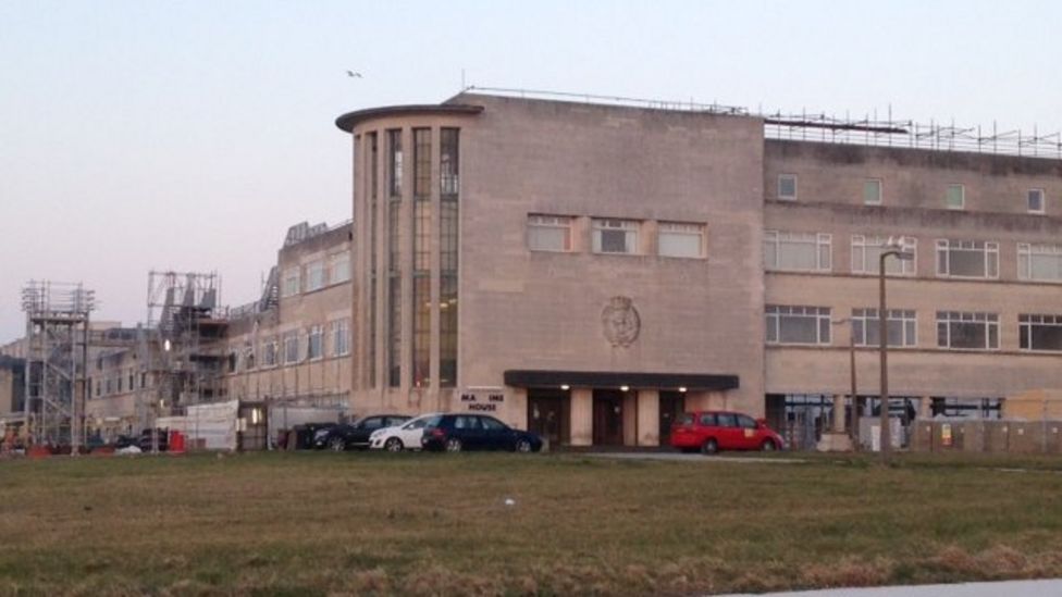 IPACA school rated 'inadequate' by Ofsted - BBC News