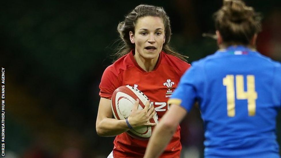 Dual rugby star Jaz Joyce 'living the dream' with Team Wales - BBC Sport