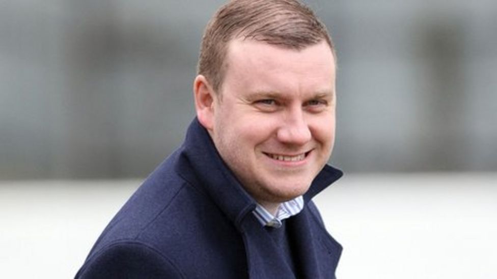 Defender Jamie Harney snapped up by Cliftonville - BBC Sport