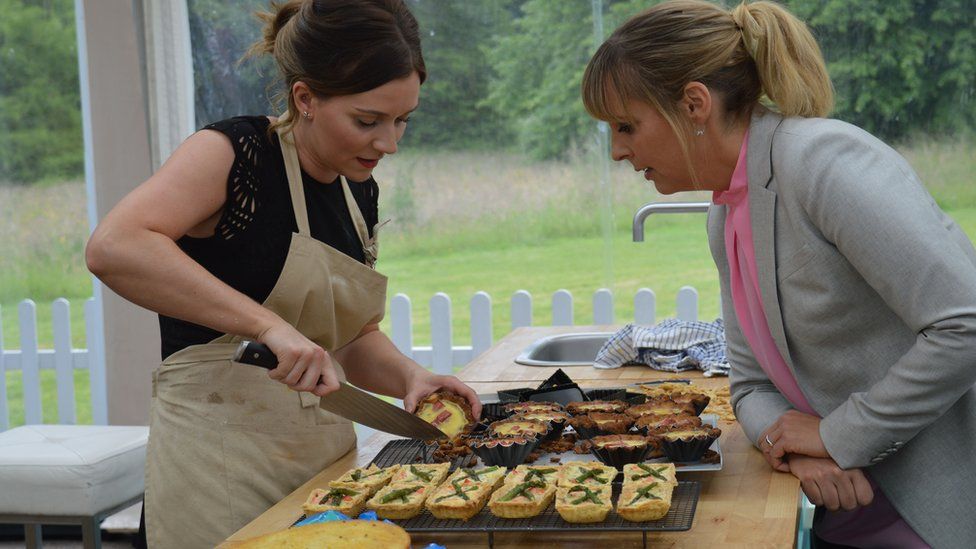 Bake Off 2016 winner Candice Brown's top five moments - BBC Newsround