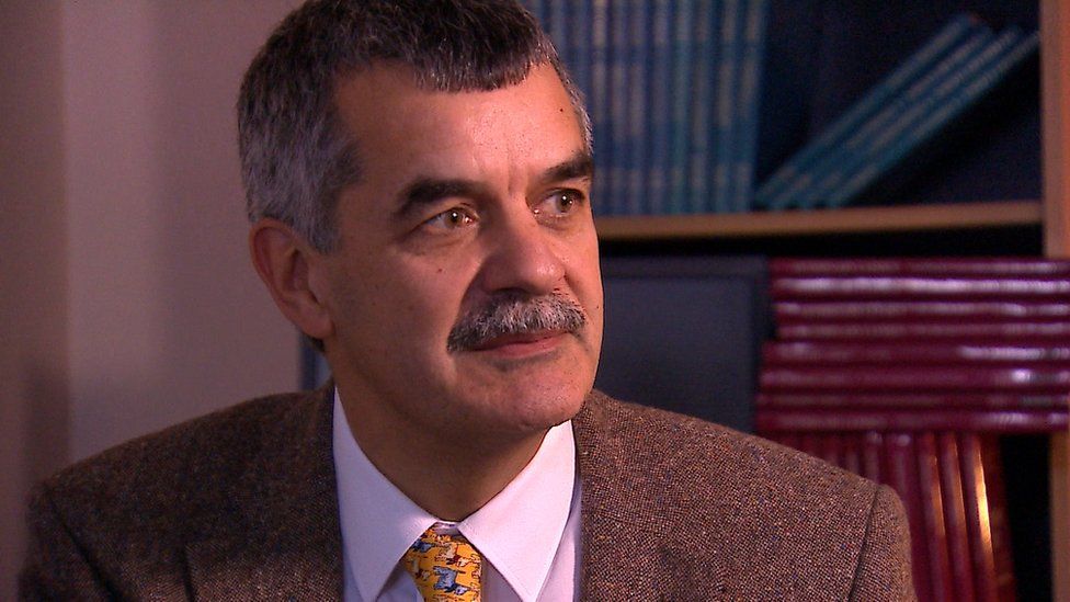 Welsh Government urged to regulate animal sanctuaries - BBC News