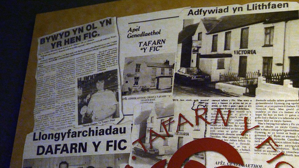 Fic Llithfaen: 'tafarn gymunedol hynaf Ewrop... a gorau Cymru' - BBC ...