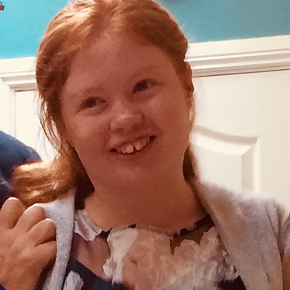 'Unbreakable' bed transforms life for disabled York woman - BBC News