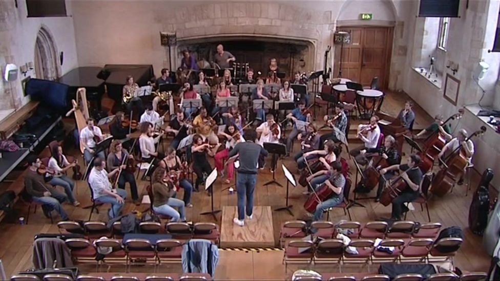 Devon music event to move to Norfolk - BBC News