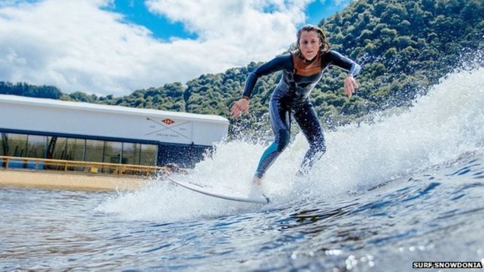 Surf Snowdonia lagoon to be drained after 'mechanical fault' - BBC News
