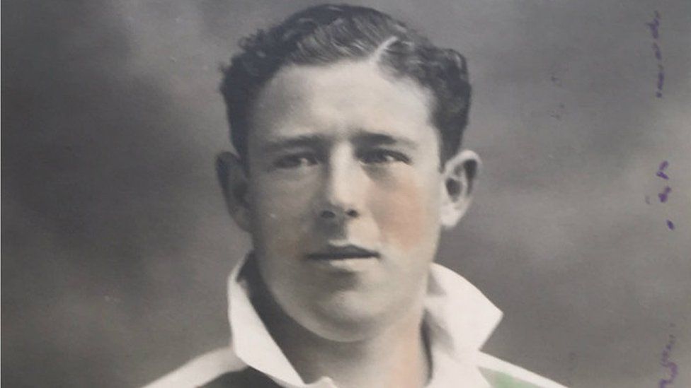 Jackie Vernon: Scrapbook shines light on forgotten footballing great ...